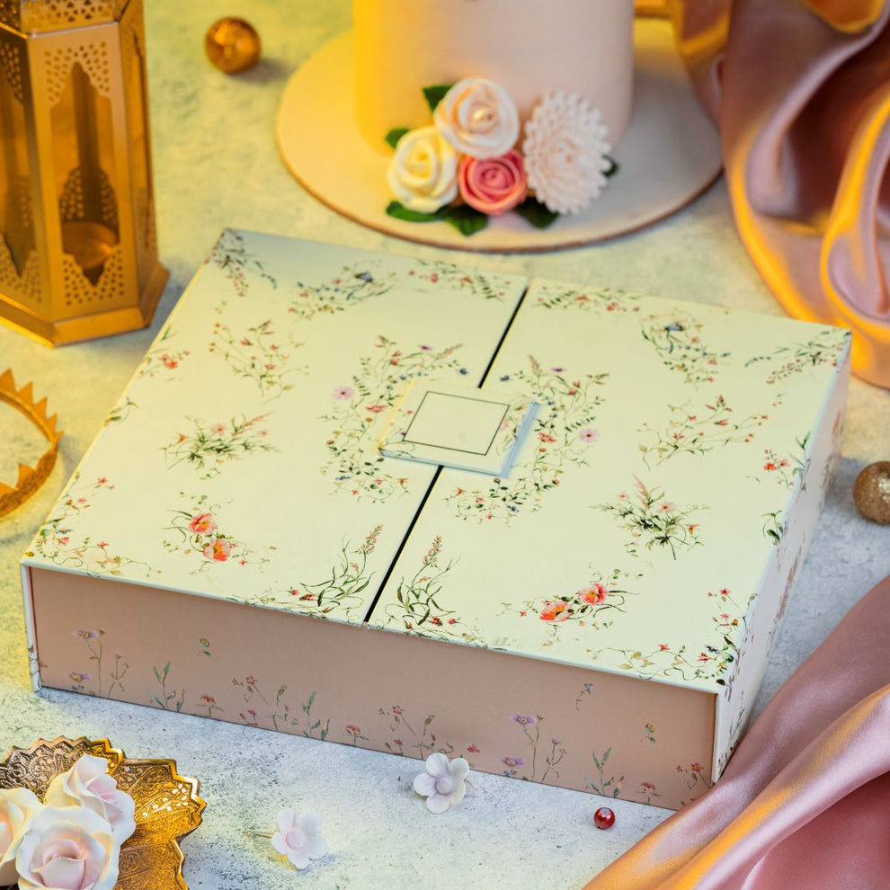 Customisable Luxury Wedding Delights Hamper – Choko La